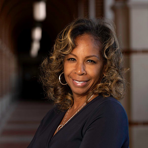 Lisa Lee | Staff | The People of Rice | Rice University