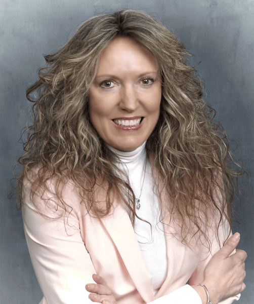 Suzanne Tomlinson-Mathis | Staff | The People of Rice | Rice University